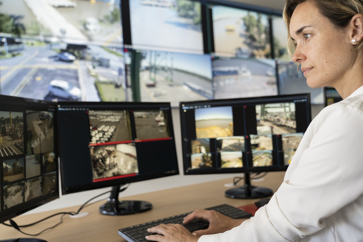 Essential Features in Security and Commercial Alarm Services